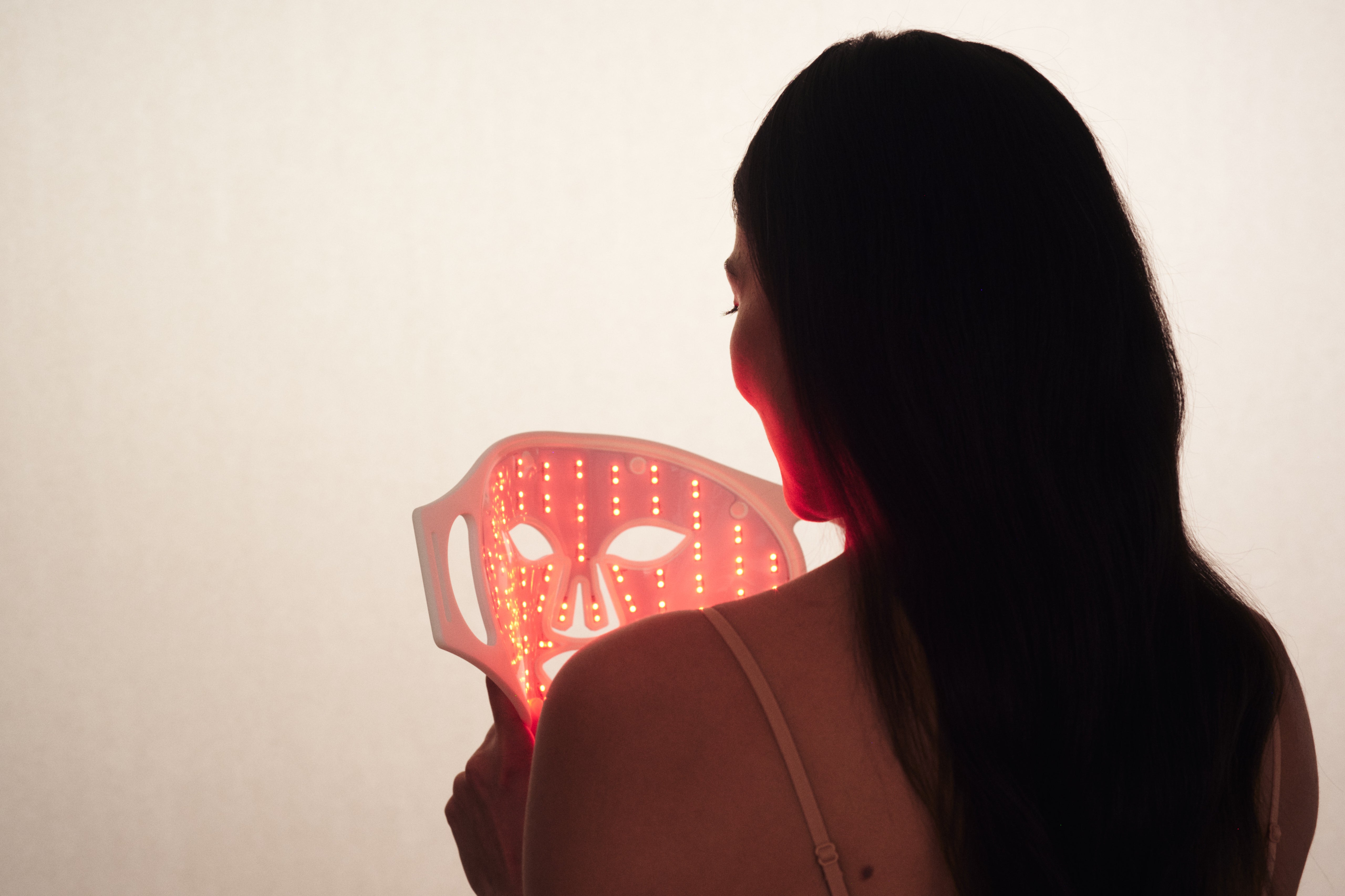 Why LED Massage Devices Improve Absorption – Vioracare